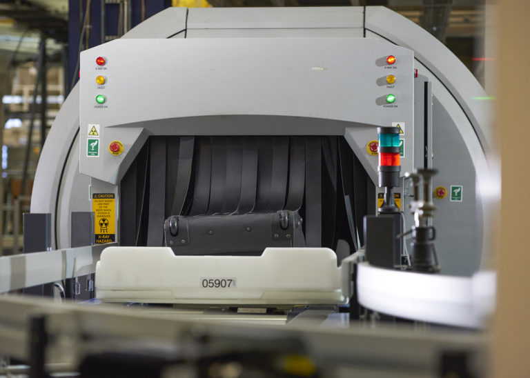 First US tote-based baggage handling system goes live - Passenger ...