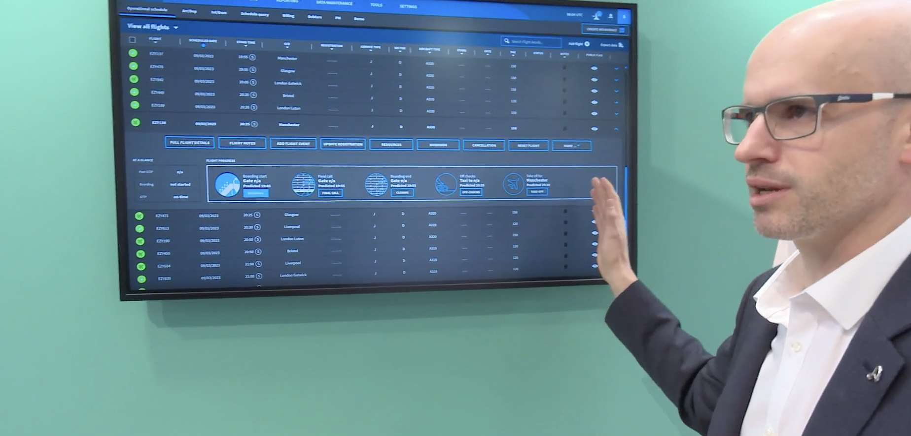 VIDEO | Veovo shows passenger flow technology at Passenger Terminal ...