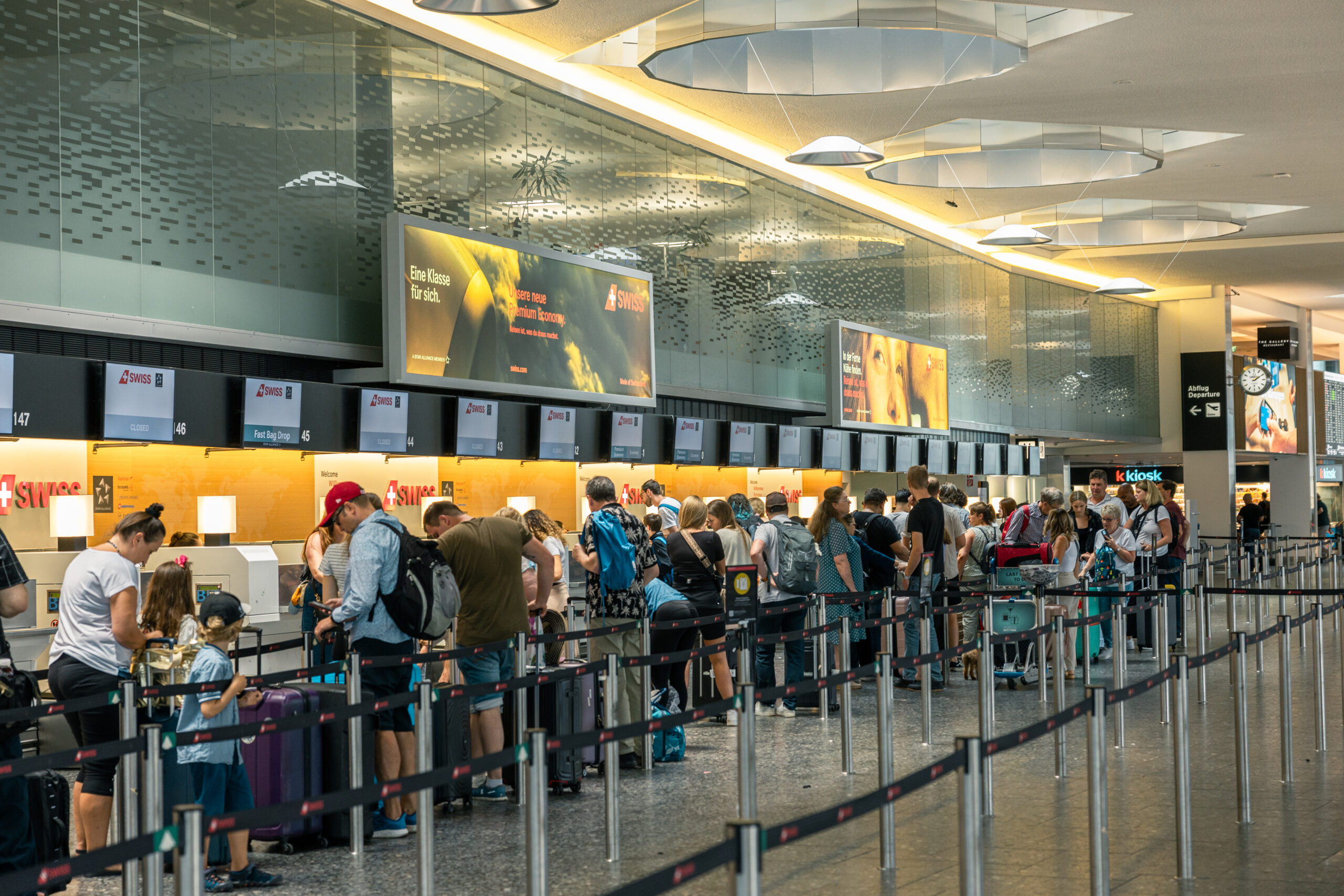 Swiss airports edge closer to biometrics | Passenger Terminal Today