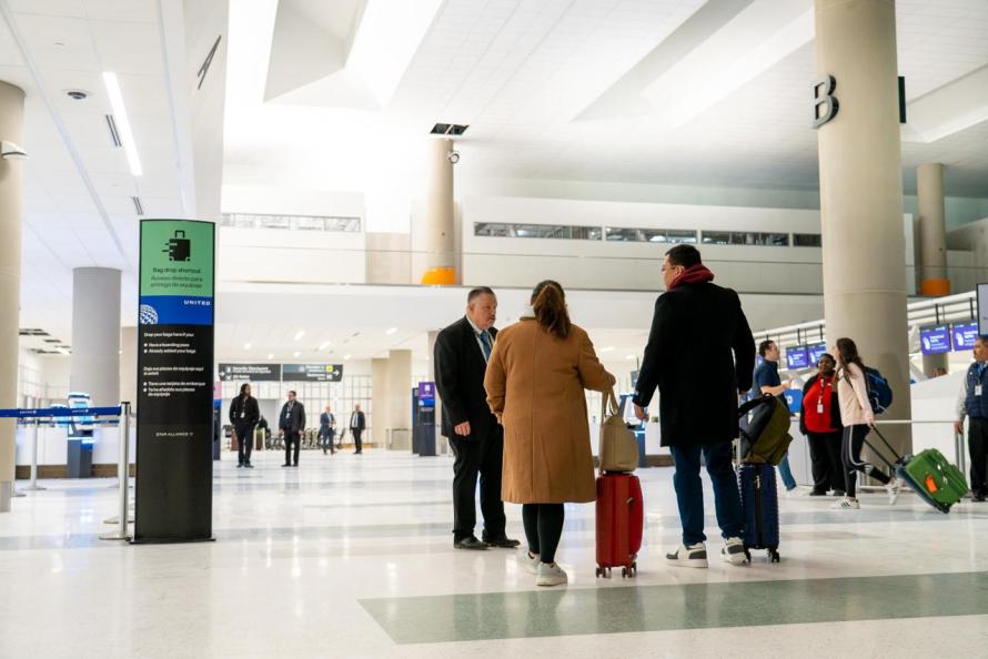 George Bush Intercontinental opens Terminal E ticketing lobby ...