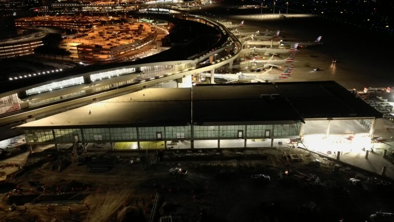 VIDEO: DFW Airport moves six megastructure modules for Terminal C ...