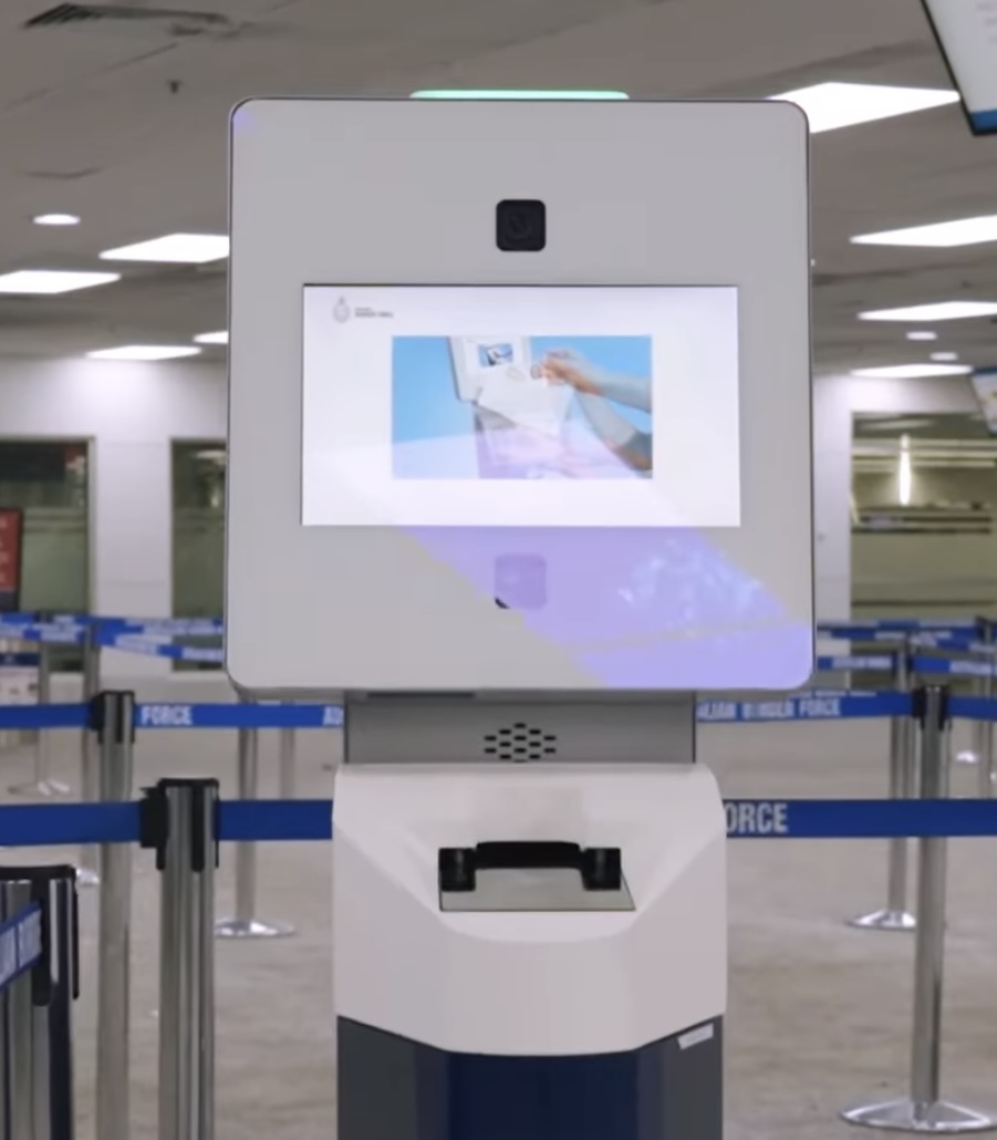 Sydney installs new SmartGate kiosks - Passenger Terminal Today