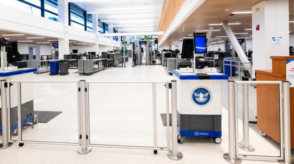 Seattle-Tacoma opens redesigned checkpoint | Passenger Terminal Today