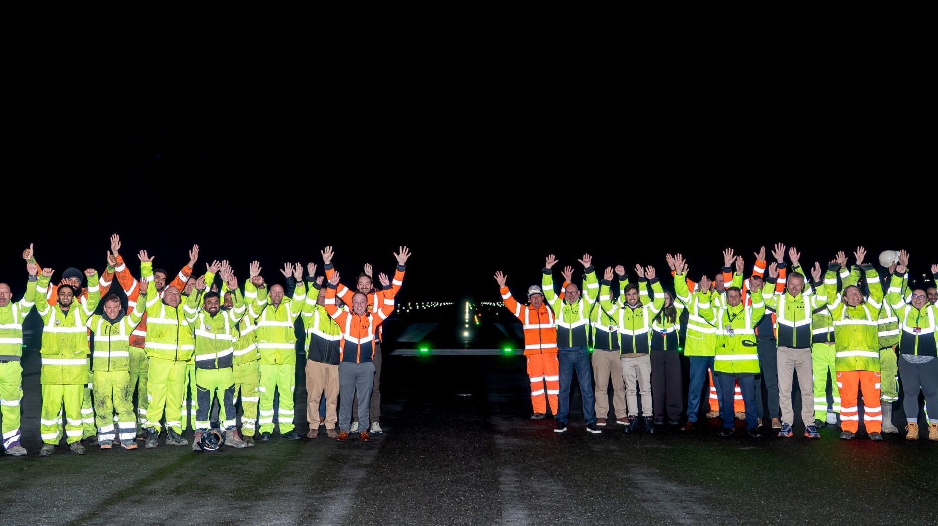 London Luton Airport completes £18m runway upgrades | Passenger ...