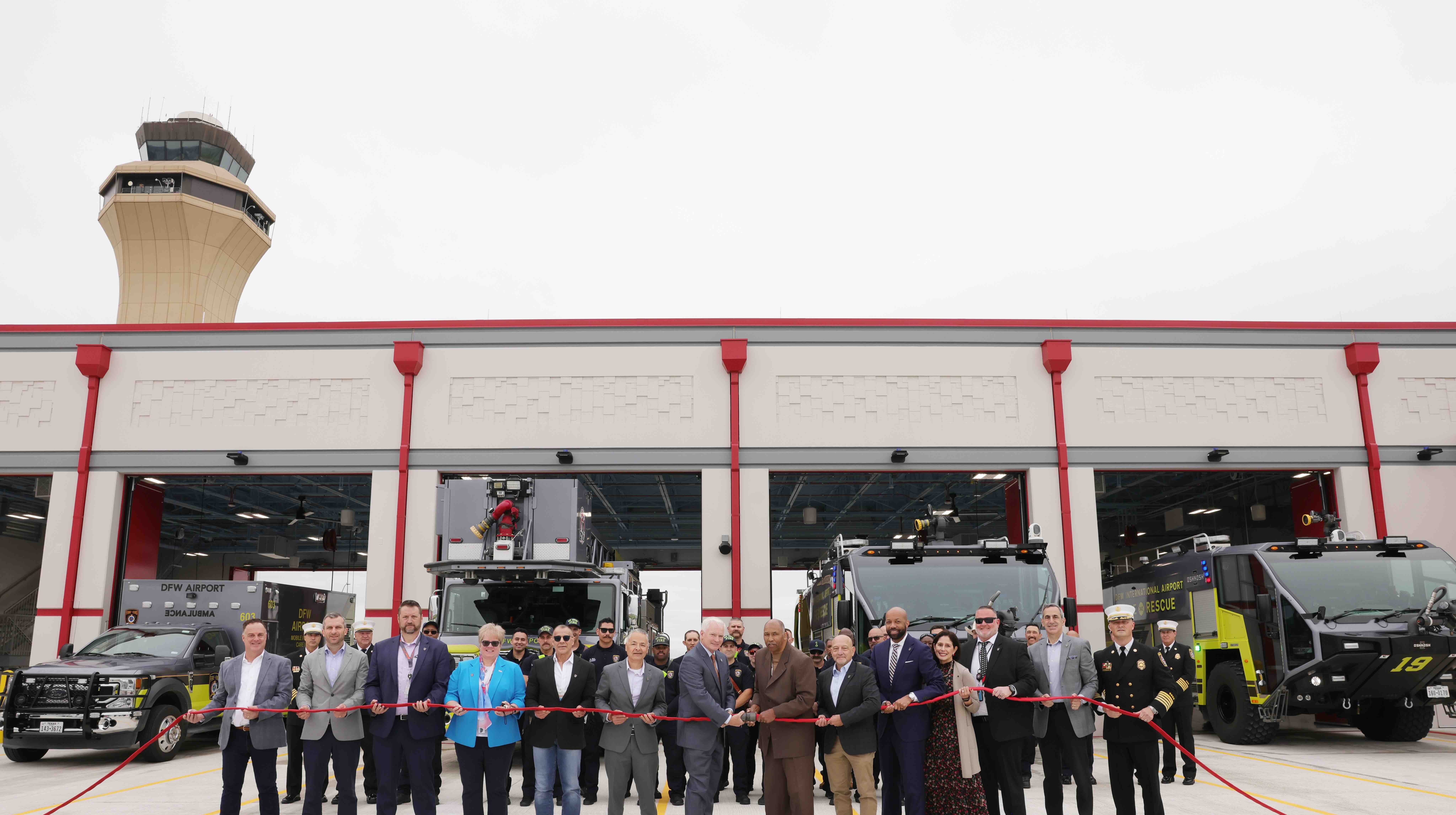 Dallas Fort Worth opens new aircraft rescue and firefighting station ...